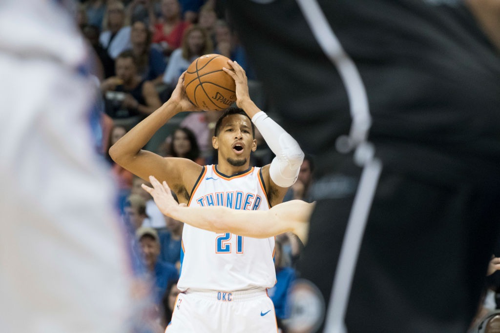 Donovan: "Andre Roberson no está ni cerca de jugar"