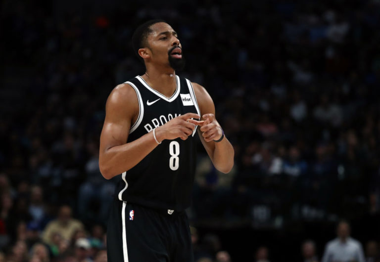 Algunos jugadores, como Dinwiddie, renunciarán a sus dorsales para ...