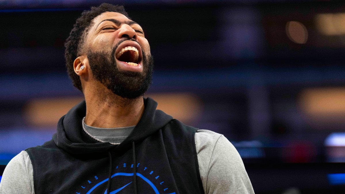 ¿Llamada a quirófano para Anthony Davis?
