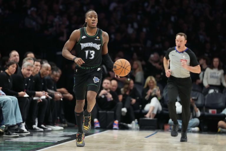 Ayo Dosunmu, a priority for Minnesota